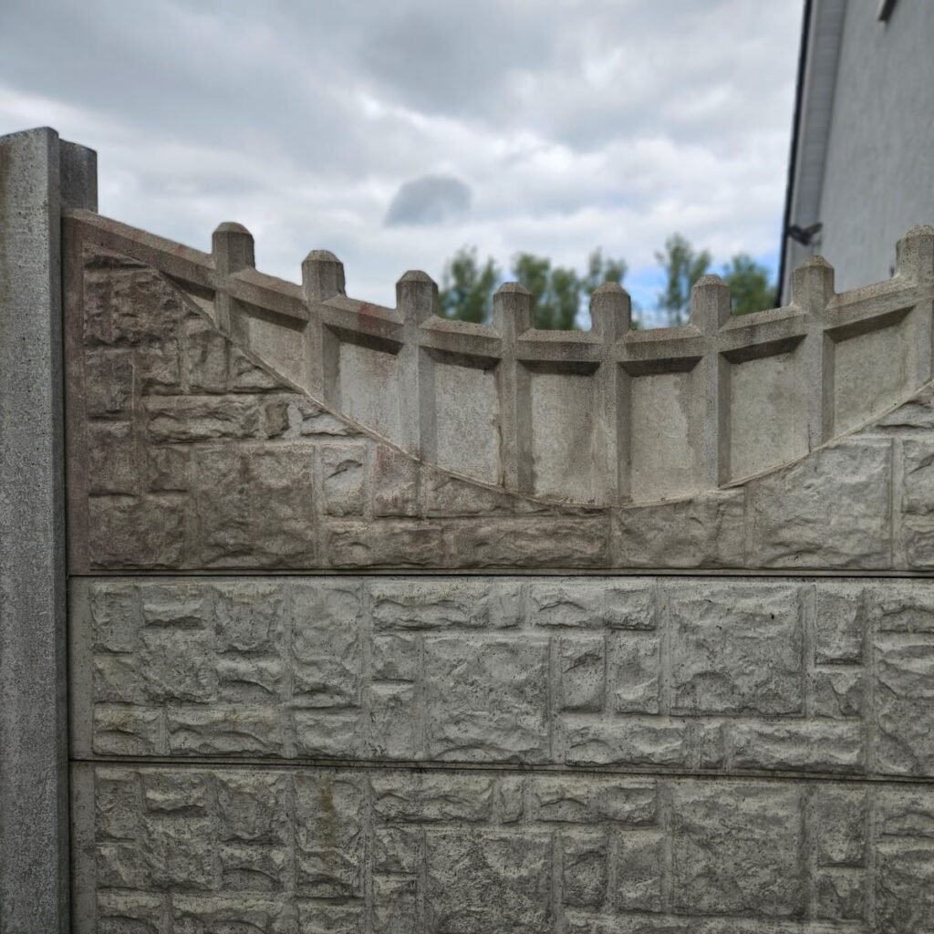 Rockface Panel - Browne Bros Concrete